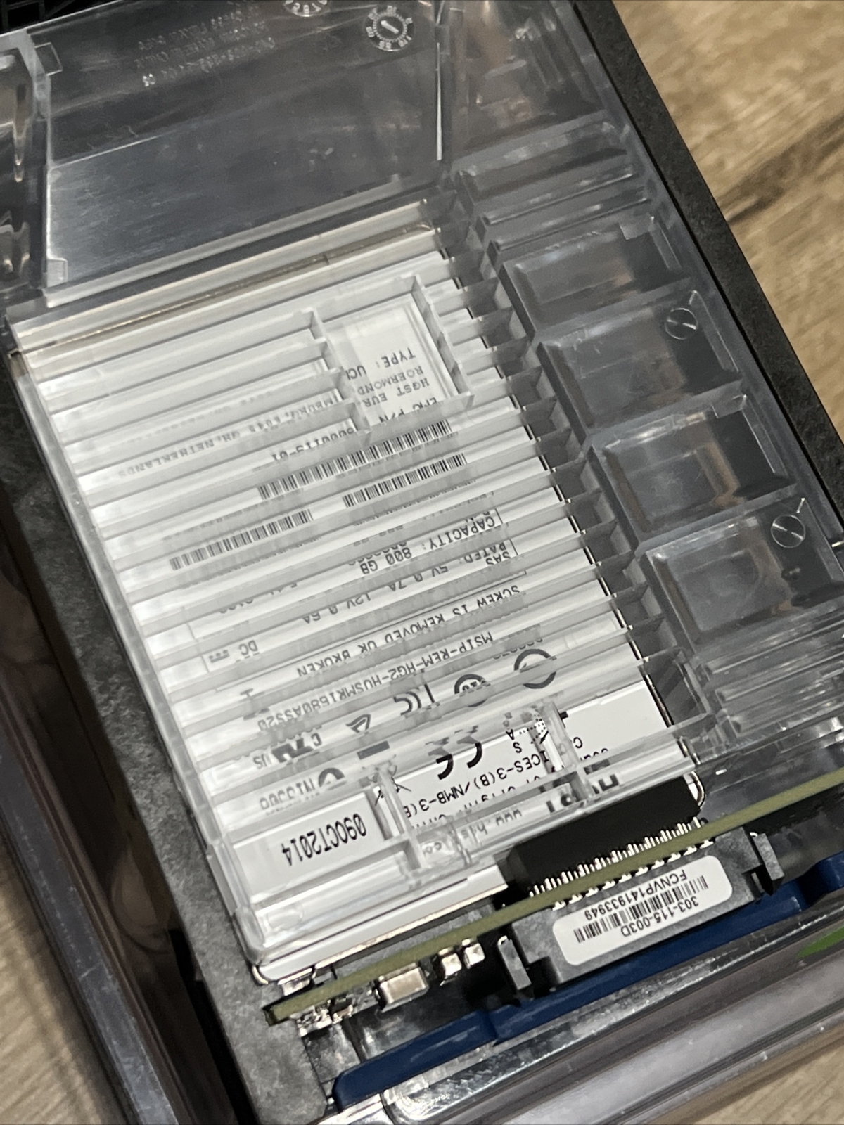 005051301 EMC Data Domain 800GB SAS 3.5" Flash SSD 118000119-03 0B32266 ...