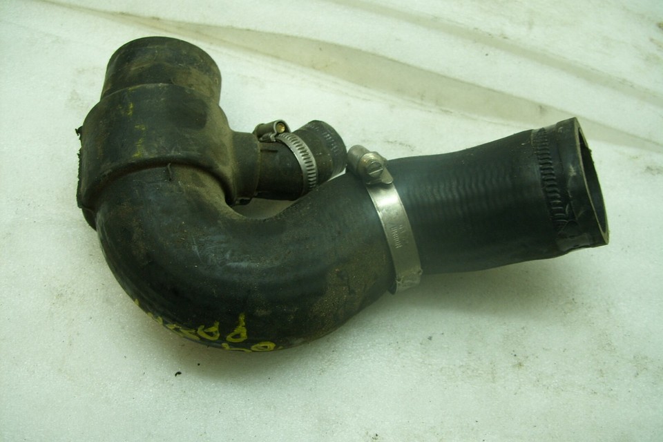 2004 04 Volkswagen Passat Intercooler Hose Tube Pipe B-68 D | eBay