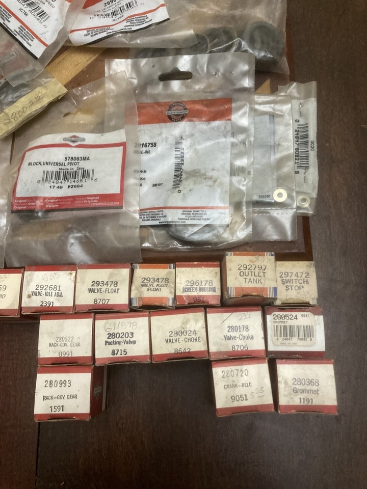 Briggs & Station parts Lot Of Lot NEW 3.5 lbs coil valves carb kits ...
