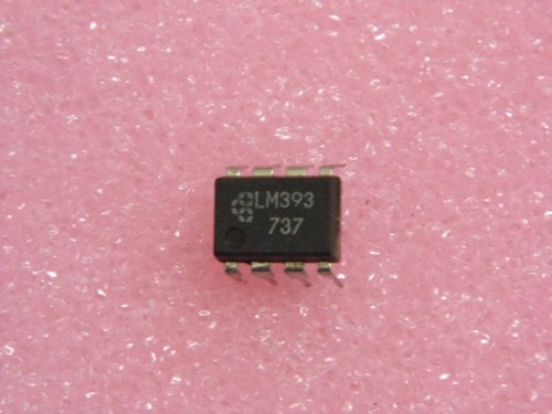 Lot x3: ci LM 393 ~ ic LM393 ~ Low power dual voltage comparator ~ DIP8 ...