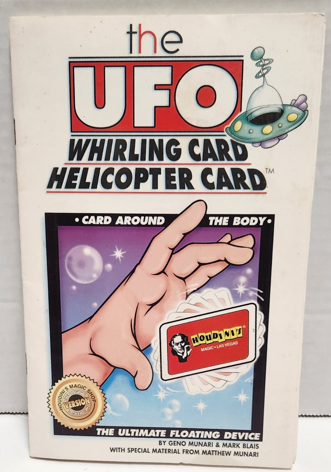 Magic Trick "The UFO Whirling Card Helicopter Card" Houdini's Las Vegas ...