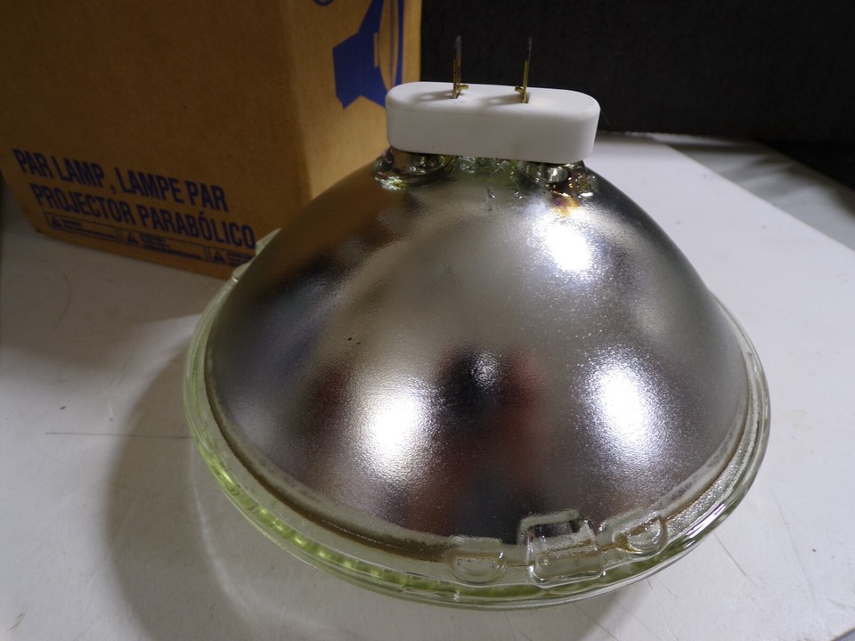 GE CURRENT Bulb , PAR56, 200 W, 200PAR56/MFL (G) | eBay