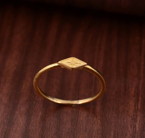 Antique Rhombus Design In Solid 10K Yellow Gold Classic Vintage Women's ...