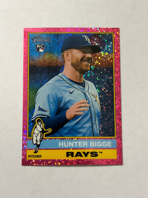2025 Topps Heritage Hunter Bigge #256 Pink Sparkle Chrome RC Tampa Bay ...