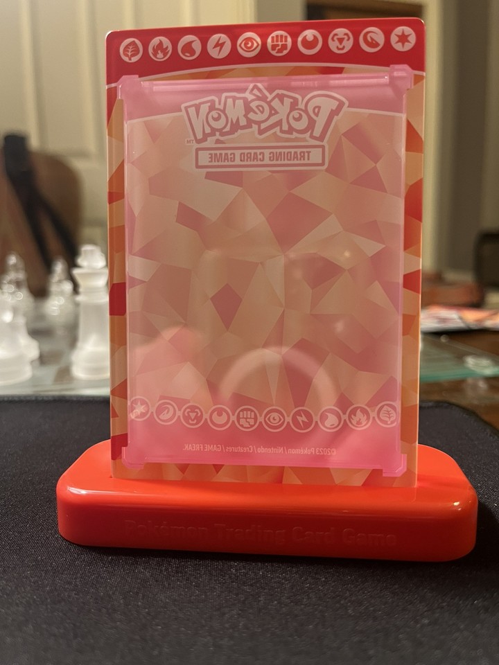 Pokemon Charizard EX Ultra Pro Magnetic CARD PROTECTOR CASE w/DISPLAY ...