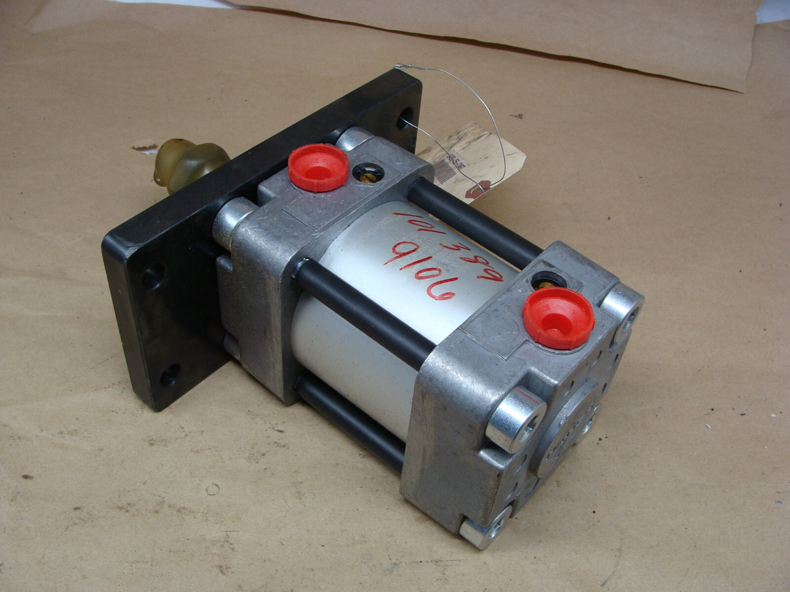 DADCO PNEUMATIC CYLINDER ASSEMBLY WNC1-80-25-26 | eBay