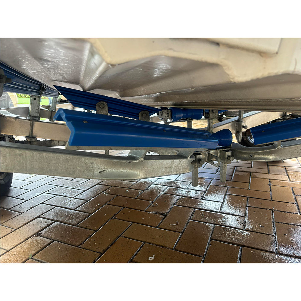 Boat Trailer Skids Plastic Bunk Covers. 510mm Blue Covers Suit Telwater ...