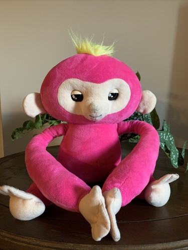 WowWee Fingerlings Hugs Bella Pink Monkey Interactive Plush -Tested ...