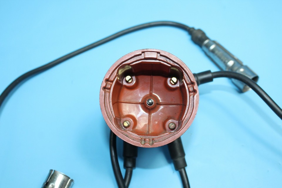 Distributor Cap VW Golf Passat / Audi 100 / Bosch 1235522370 | eBay
