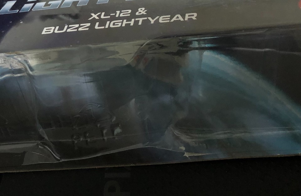 Disney Pixar Lightyear Hyperspeed Series XL-12 Spaceship & Buzz ...