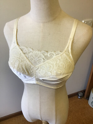 Amoena Isabel 2118 Size 36A Mastectomy Bra - Cream Colour - Preowned ...