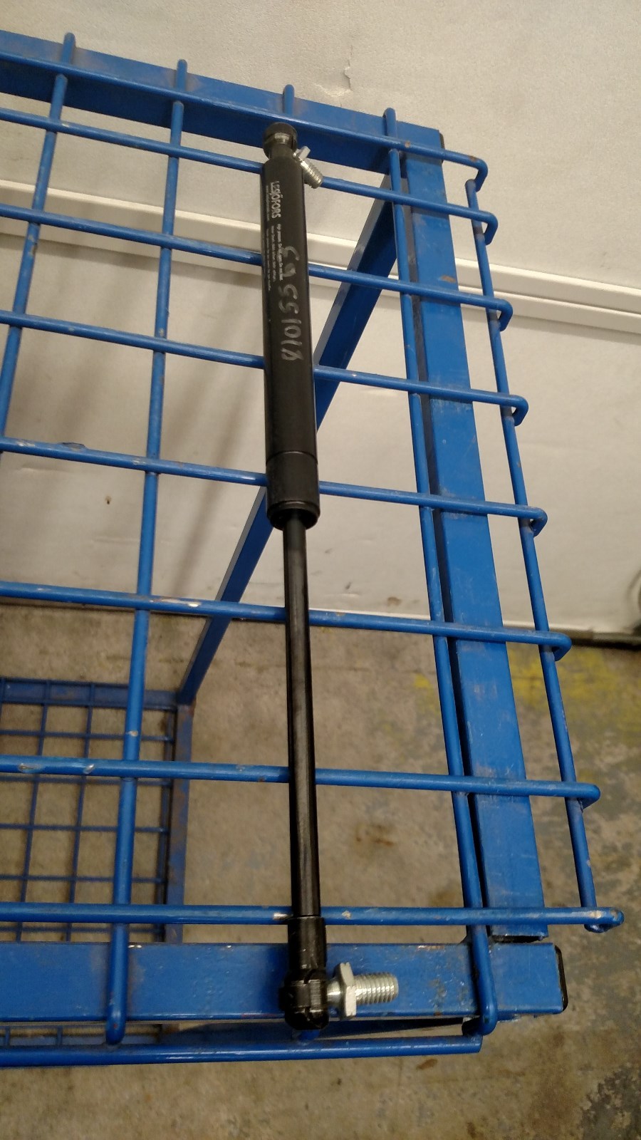 Lesjofors Gas Spring Art #4520 500N with ball stud | eBay