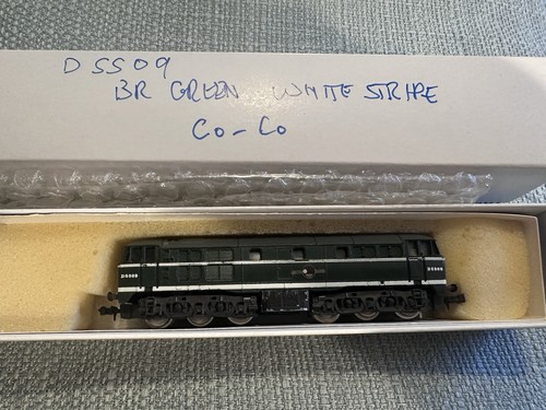 N Gauge Co-co BR Green White Stripe D5509 Train Engine | eBay UK
