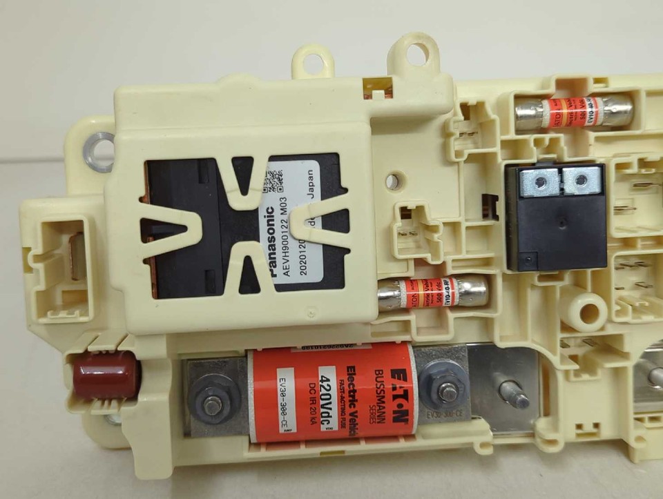 New OEM Genuine Ford Battery Junction Box 2020-2023 Escape Aviator L1MZ ...