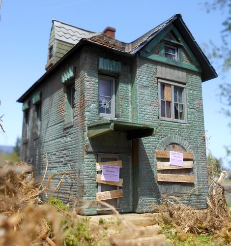 Downtown Deco HO Scale Building Kit Old Anderson Place Abandoned ...