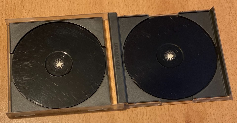 Sony PS1 Dracula 2 – The Last Sanctuary PAL ITA 2 Discs 2001 Wanadoo ...
