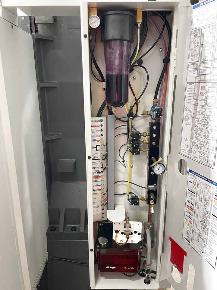 HAAS VF-2 CNC VMC, Probing Systems, Auger, 4th Drive, PCool, Remote Jog ...