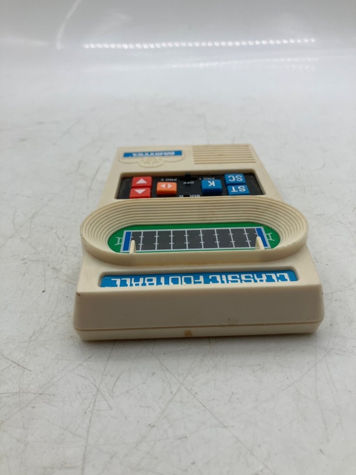 Vintage MATTEL Radio Shack Electronic Classic Football Handheld Video ...