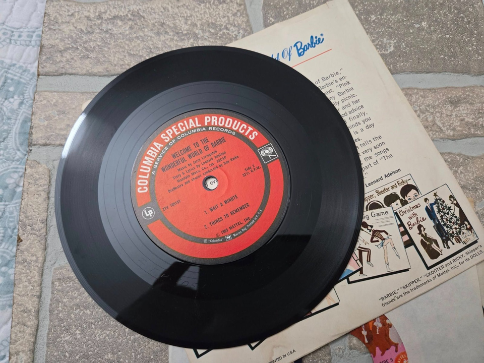 Vintage Barbie 45 record vinyl lot Musical world and first date nice w ...