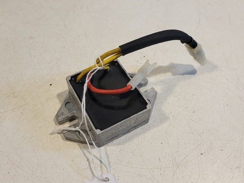 OEM BRIGGS & STRATTON VOLTAGE REGULATOR 845907 | eBay