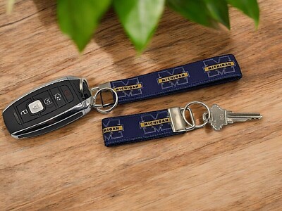 Michigan Wolverines Keychain Wristlet Keychains Key Fob Zipper Pull ...