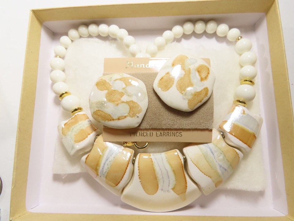 Gorgeous Vintage Jewelry Lot Beaded Necklace Earrings Japan Pierced 10 ...