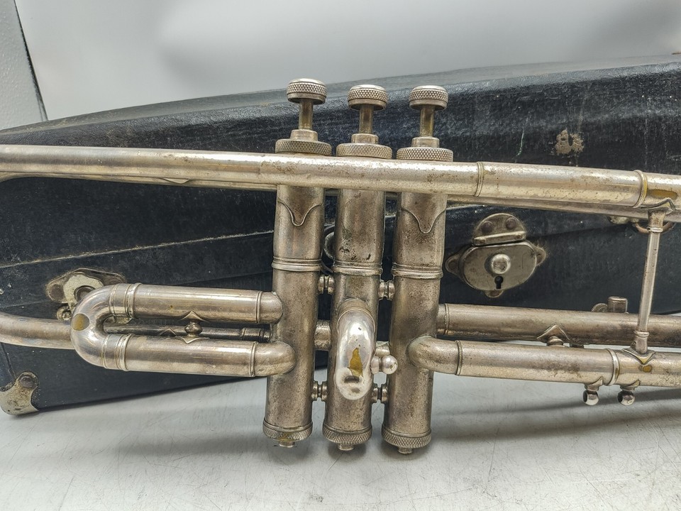 1917 - Buescher Grand Model 9 "Peashooter" Bb LP Trumpet w/ Mouthpiece ...