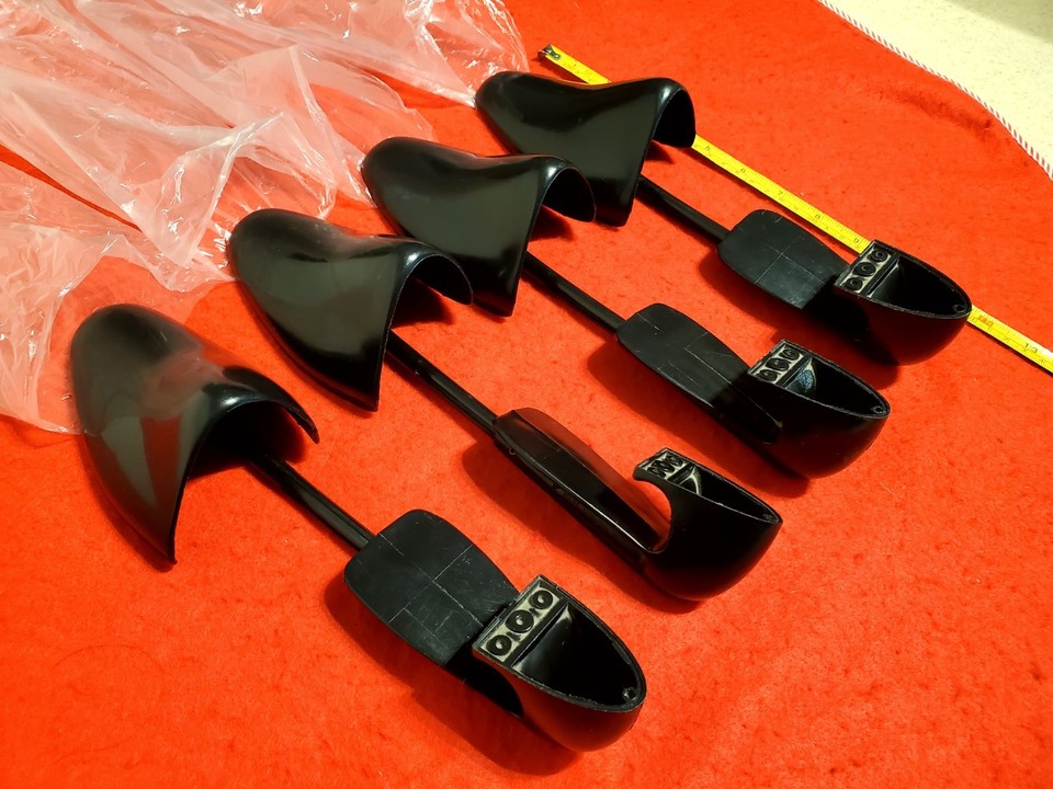 4 VTG Shoe Trees Adjustable *TOE CREASE SAVERS* Fits Left up to size 12 ...