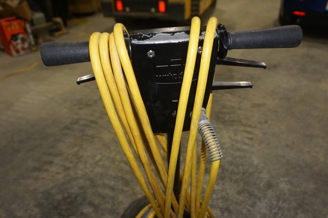 Windsor Lightning 1500 Floor Buffer/burnisher Finishing Machine for ...