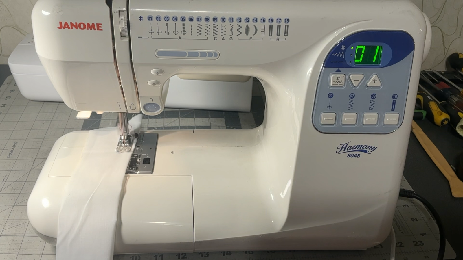 JANOME HARMONY 8048 SEWING MACHINE | eBay