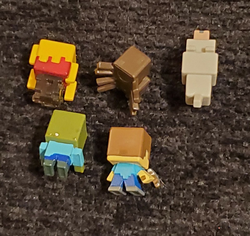 5 Mattel Minecraft Mini-Figures Blaze Spider Wolf Zombie Villager Steve ...