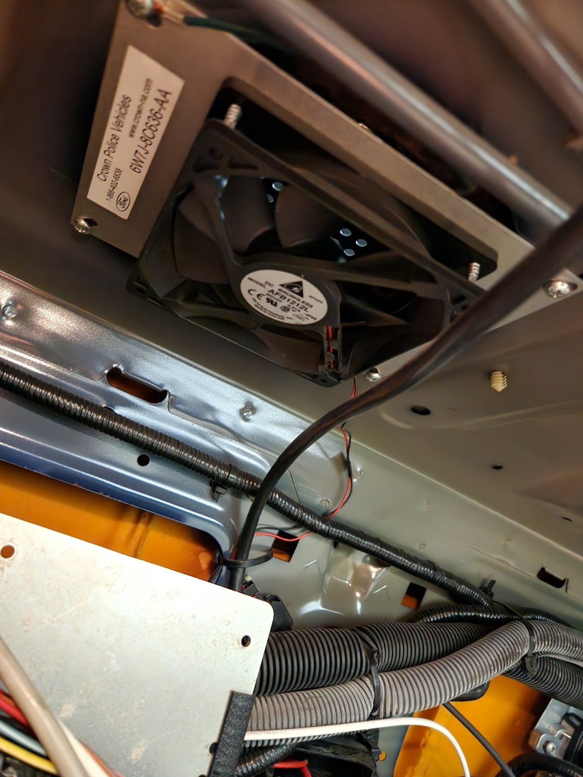 98-2011 FORD CROWN VICTORIA P71 POLICE TRUNK AIR CIRCULATION FAN 6W7J ...