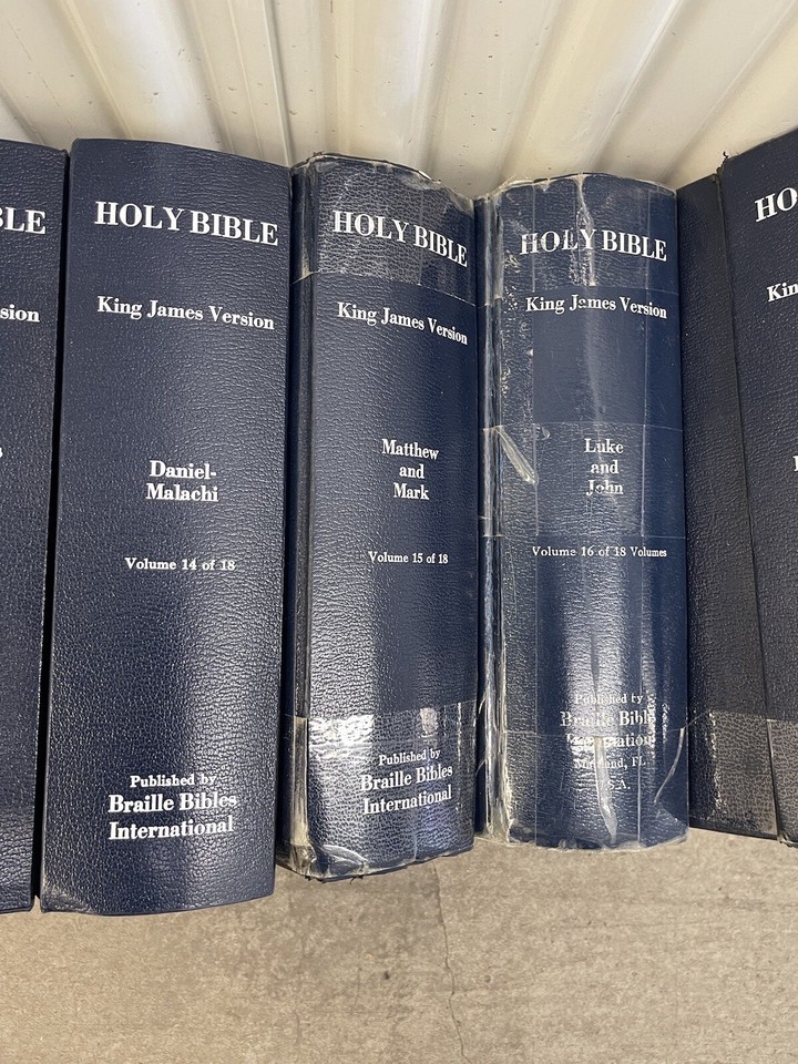 BRAILLE Holy Bible King James Version 1611, Braille Bible Complete 1-18 ...