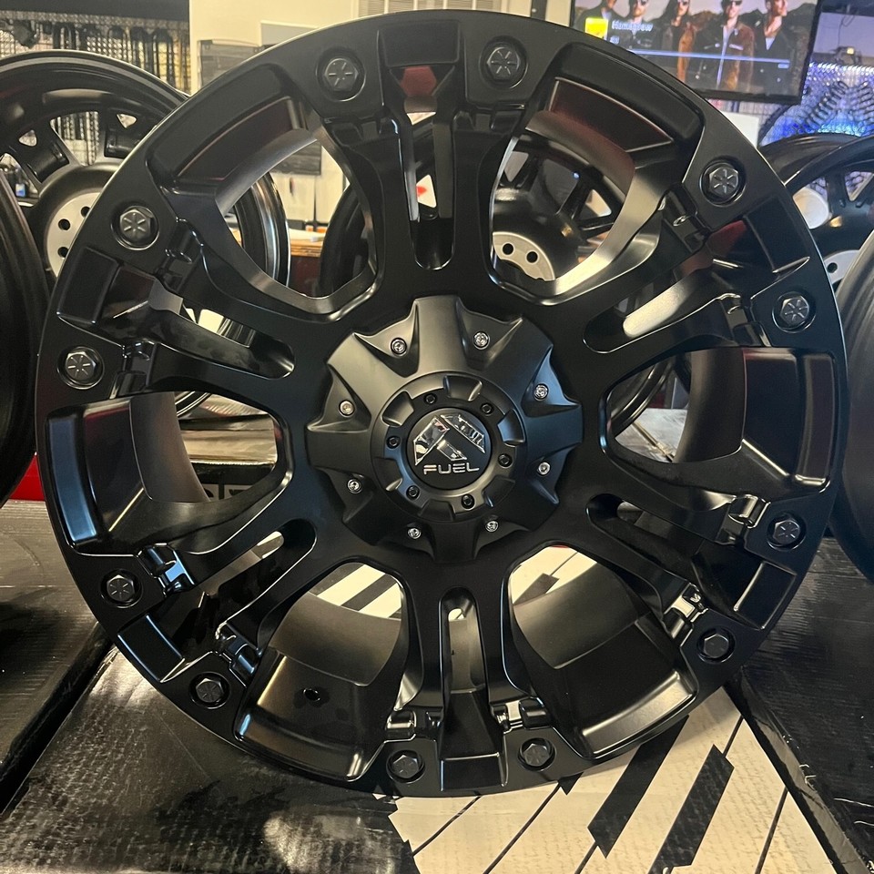4 Fuel D560 Vapor 17" Matte Black Wheels Rims 17x9 6x5.5/6x139.7 Chevy ...
