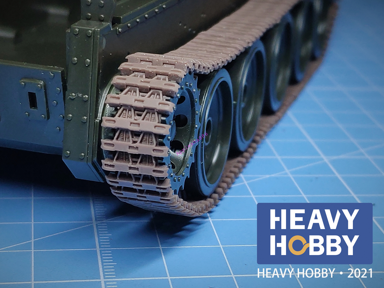 Heavy Hobby PT-35024 1/35 WWII Britain Cromwell tank tracks | eBay