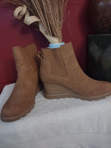 Universal Thread Linda Water Repellant Wedge Boots size 10 | eBay