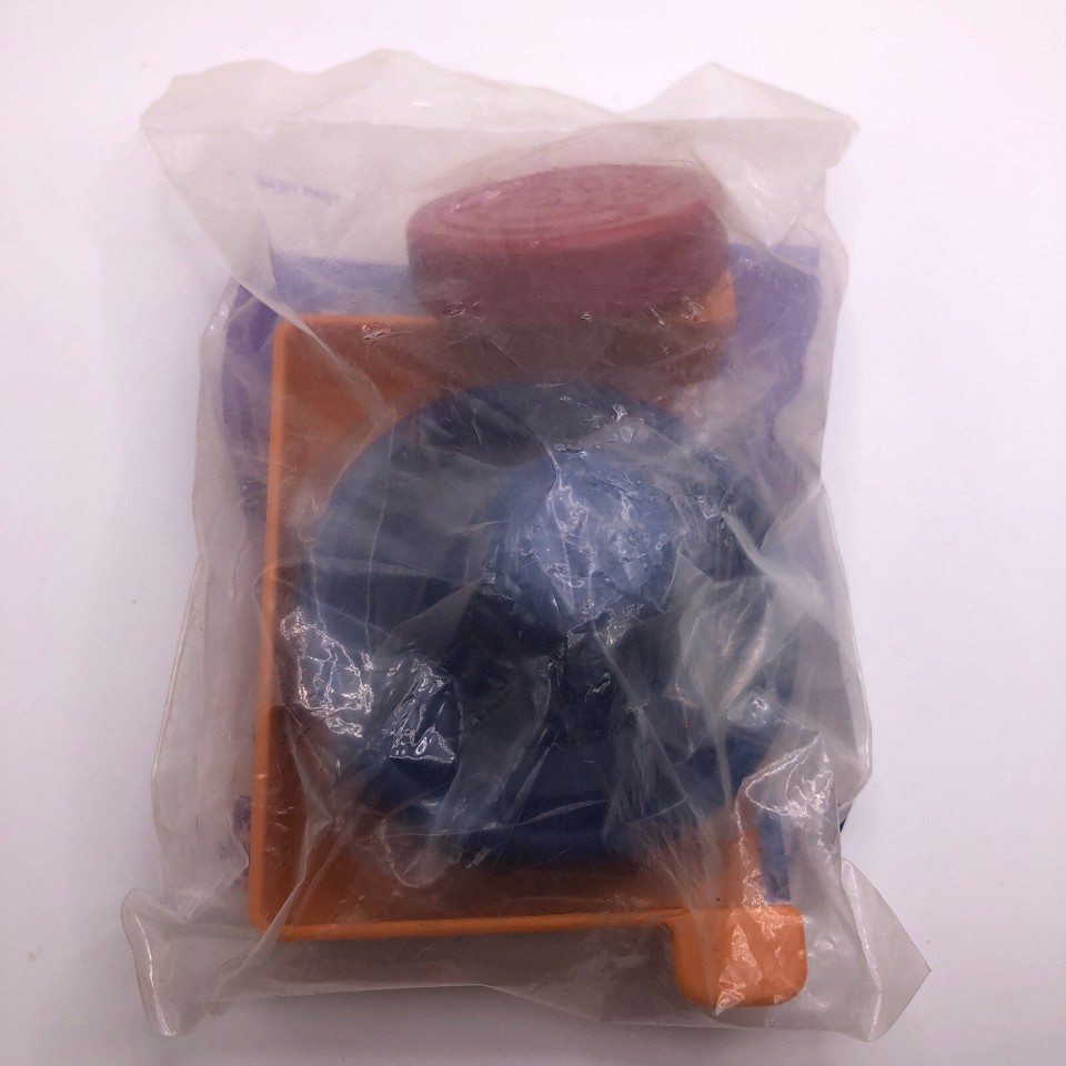 NEW 2008 Burger King Kids Club Toy Skill Sports TABLE HOCKEY Miniature ...