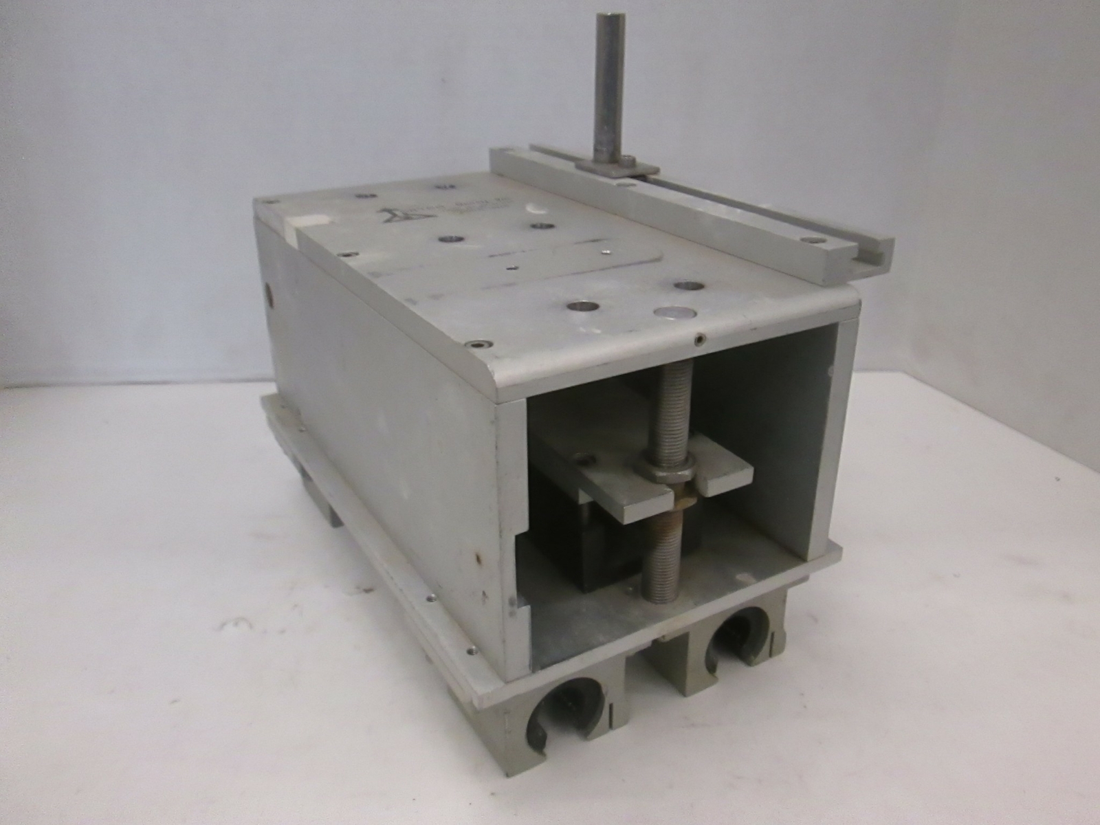 Cryco Industries Cantilever Head/ Boat Loader Head Assembly 200-22CVD ...
