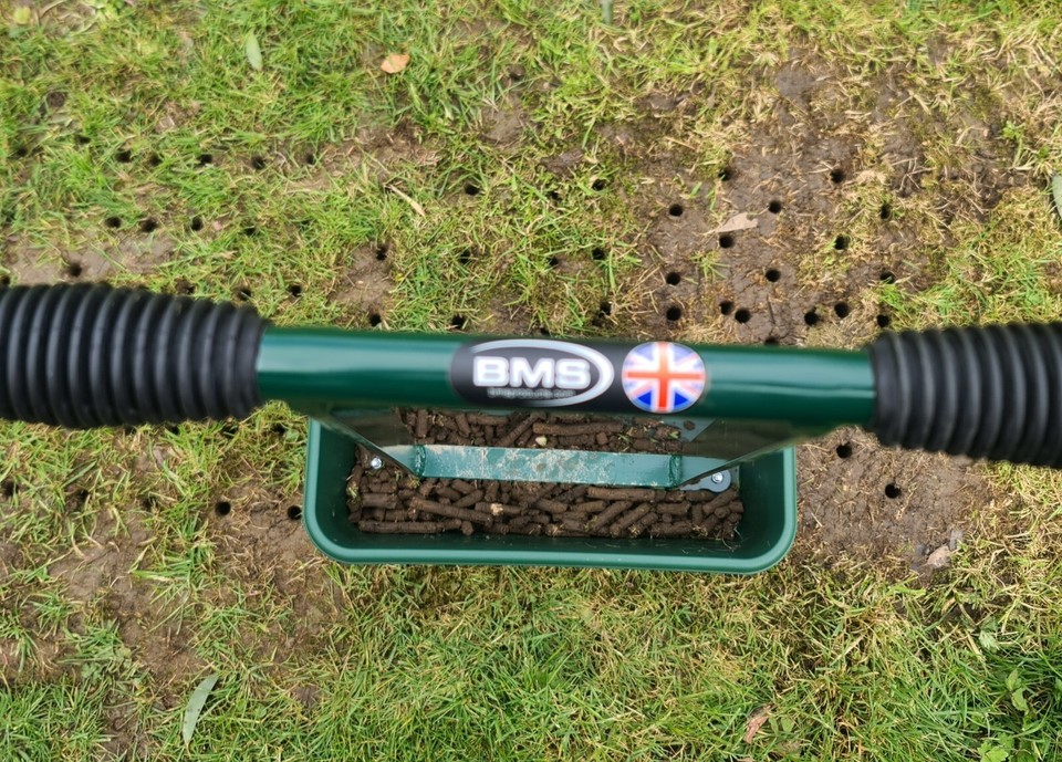 BMS Lawn and Turf Aerator Fork with Soil Corer Collector, Replaceable ...