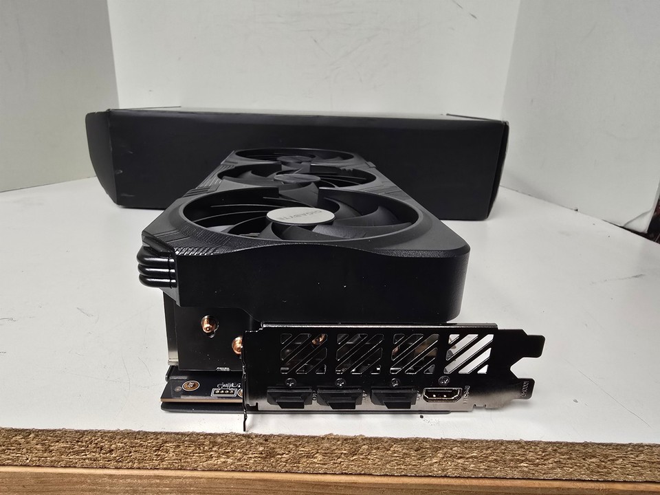 GIGABYTE GeForce RTX 4090 GAMING OC 24GB Graphics Card (No Core & VRAM ...