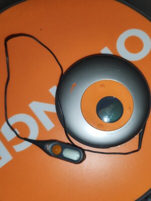 Philips Nike Sport ACT400 /00C Portable CD Mp3 Player with hand remote ...