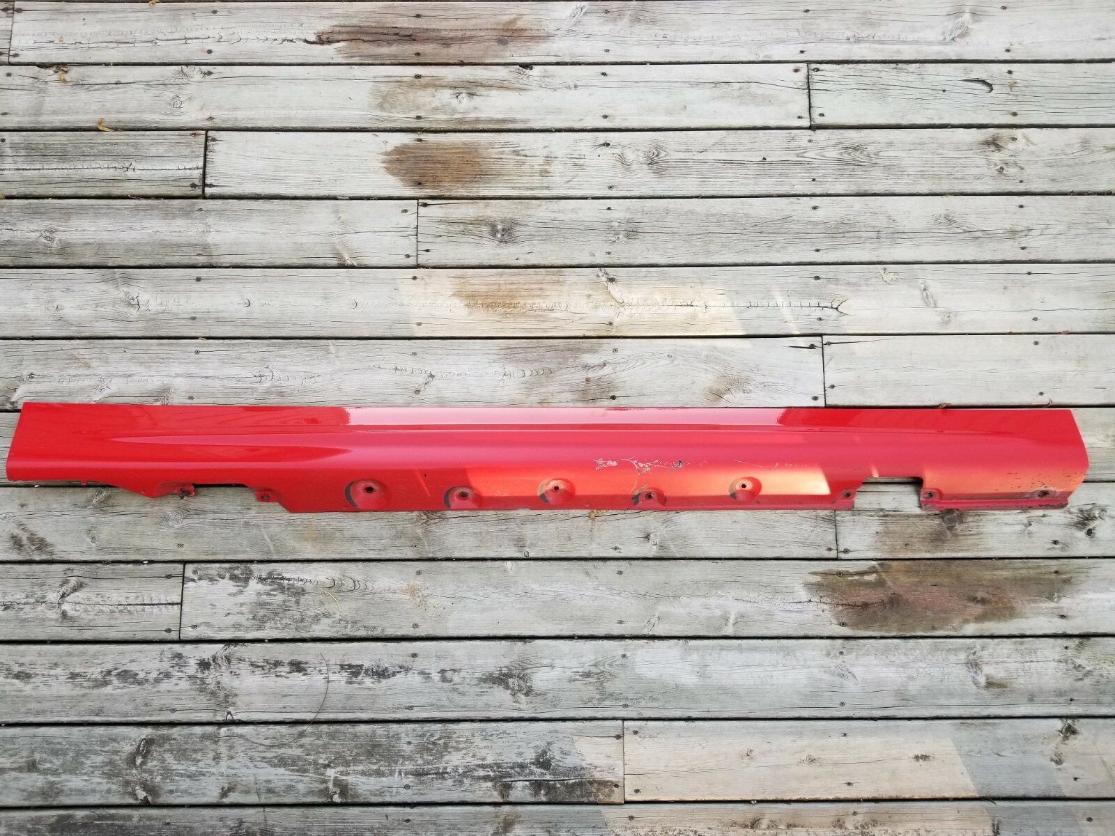 00 01 02 03 04 05 BMW E46 3 Series Rocker Panel Right Side Bright Red ...
