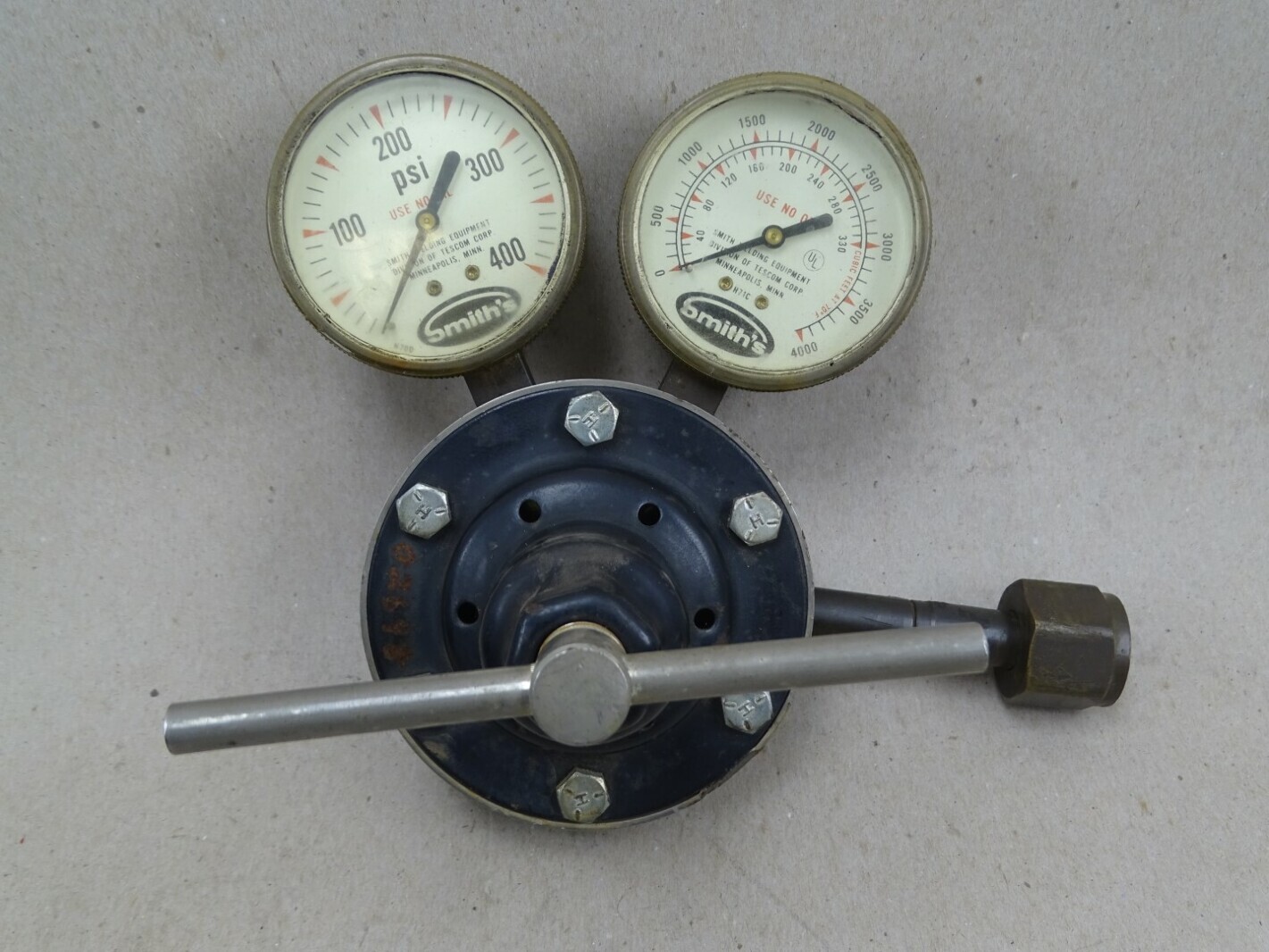 Smiths Welding Compressed Gas Regulator Dual Gauge , H1530-580 | eBay