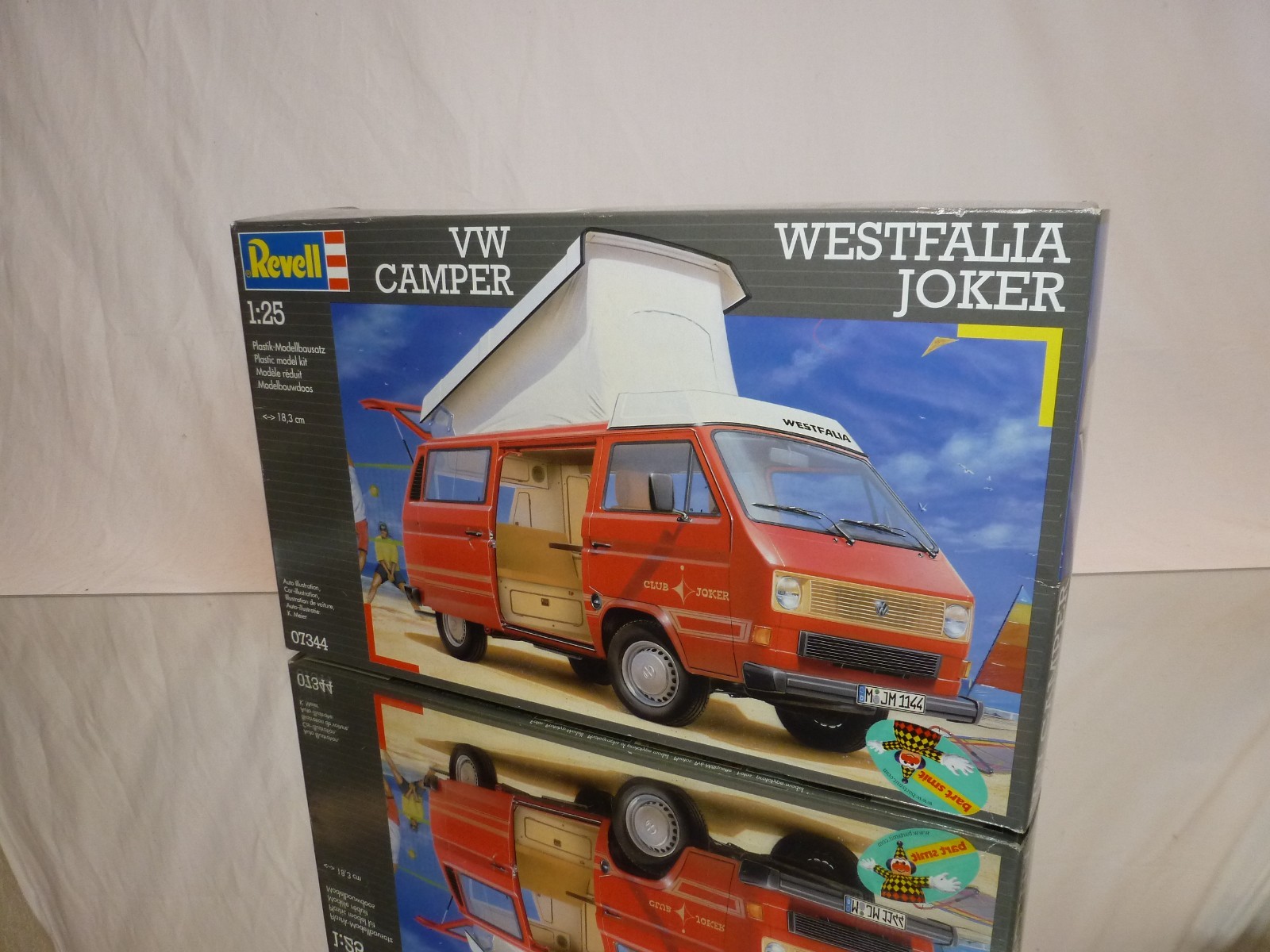 REVELL 07344 KIT (unbuilt) VW VOLKSWAGEN WESTFALIA CAMPER JOKER - 1:25 ...