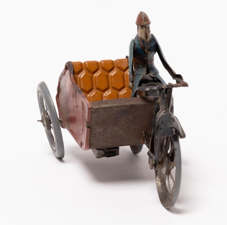 Vintage Tin Toy Indian Motorcycle Windup made In Germany In 1930. | eBay