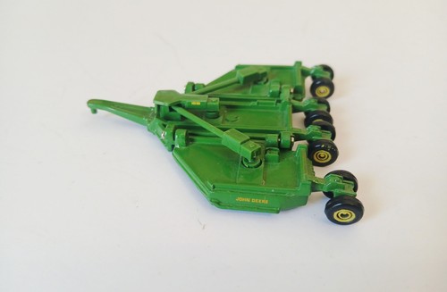 1/64 Ertl John Deere Flex Wing Mower Farm Toy Brush Hog Batwing Mower ...