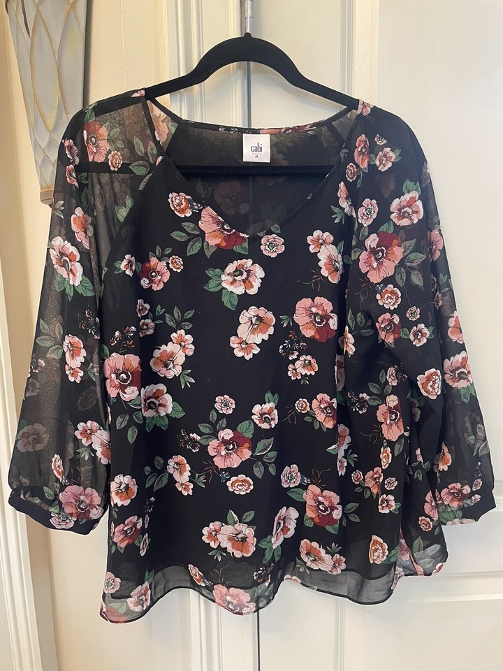 CAbi Top Garden Floral Light Weight V Neck Style 3595 Womens Size ...