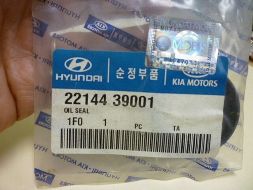 Hyundai Kia Camshaft Oil Seal 22144 39001 | 2214439001 | OEM | Genuine ...