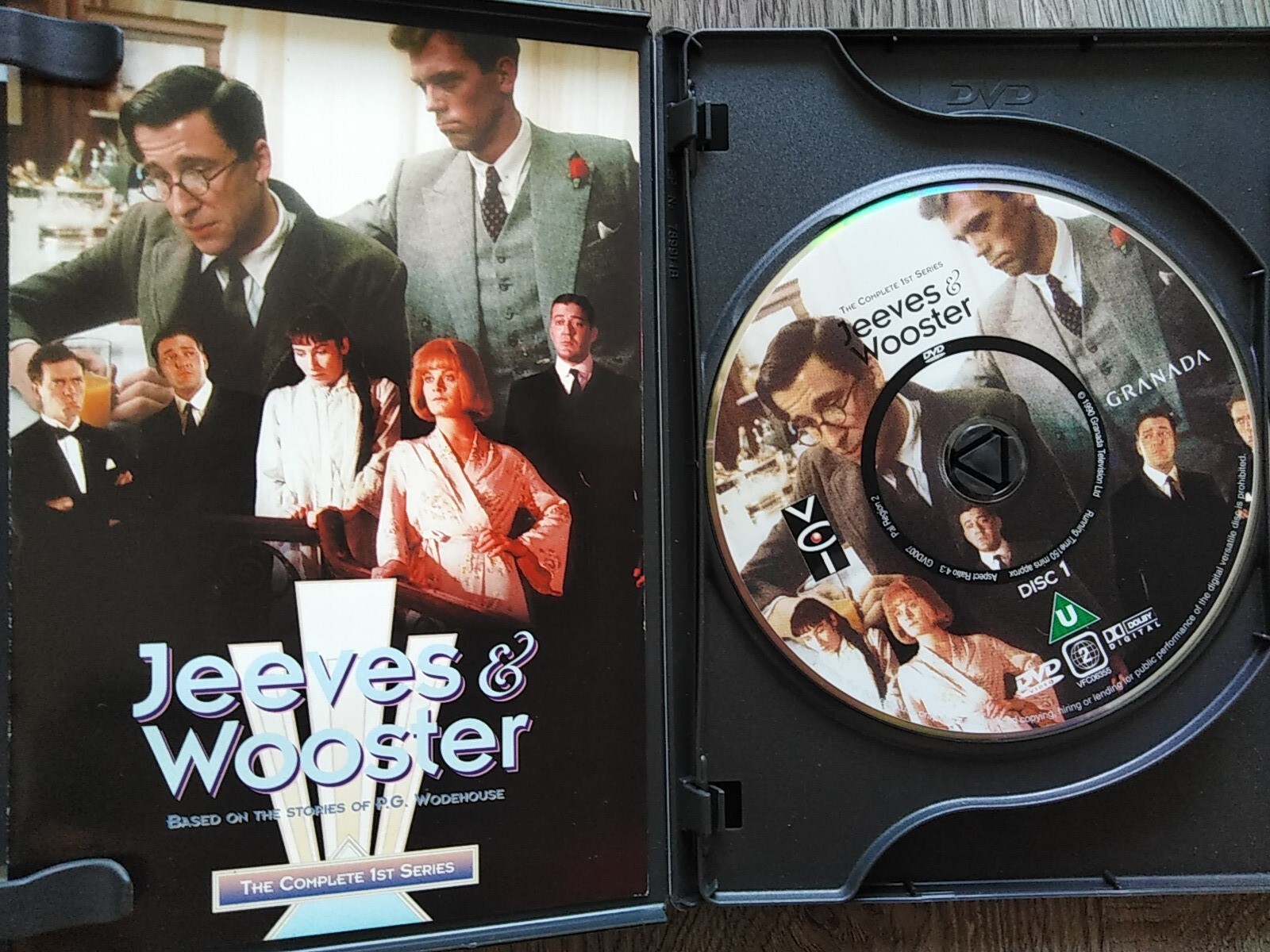 Jeeves & Wooster DVD Stephen Fry Hugh Laurie Complete 1st Series Reg 2 ...