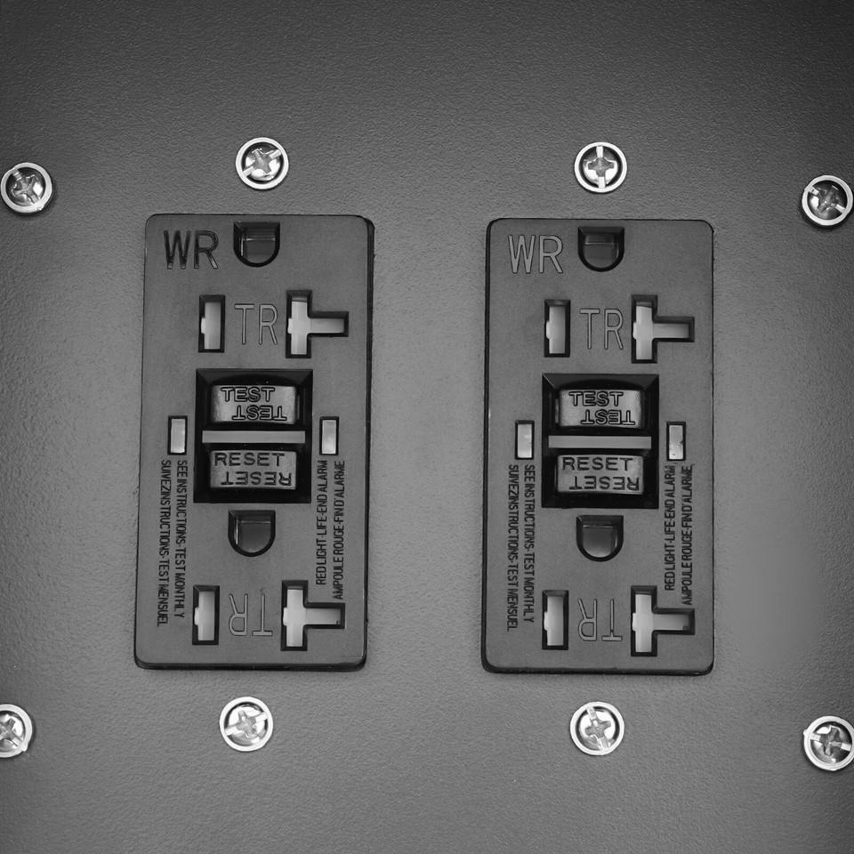 Power Outlet Box 20A 125V Electrical Outdoor Receptacle Box Waterproof ...